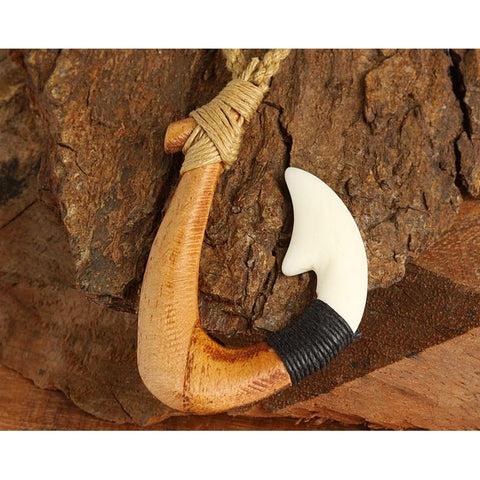 Wood and Bone Hawaiian Makau – Makana Hut